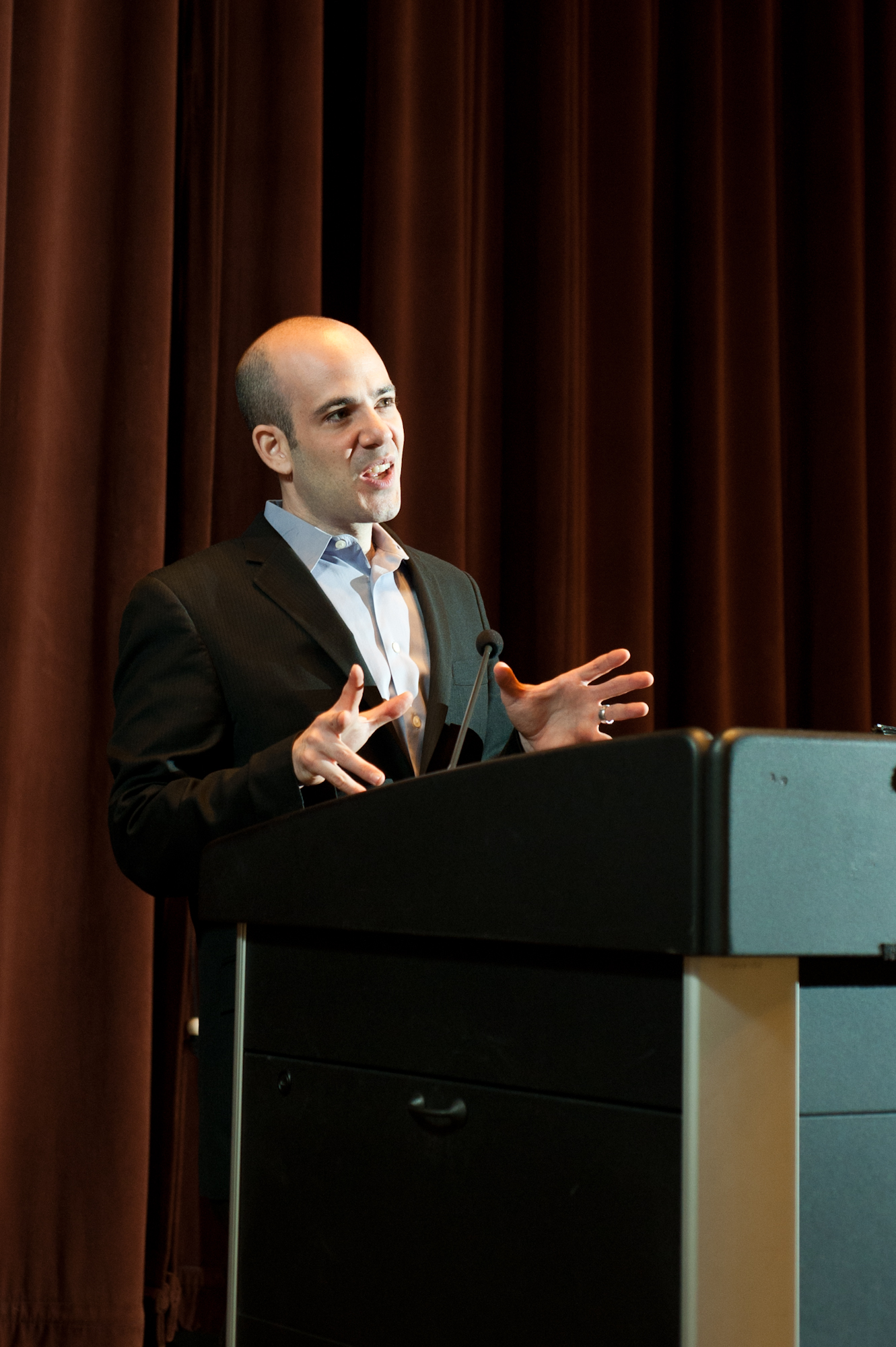 Middle School Speaker for Assembly Events | Scott Steinberg